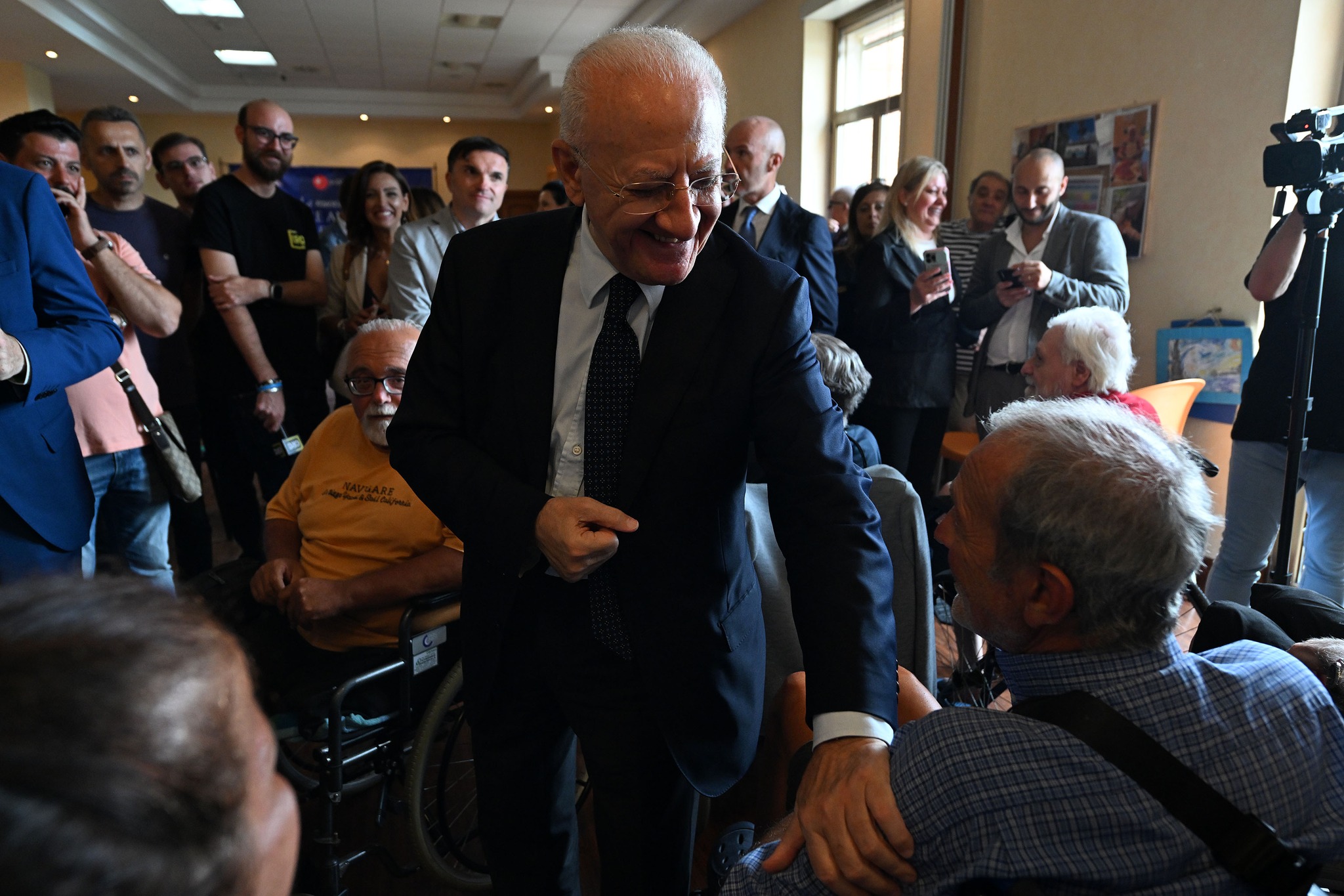 Legge campana incostituzionale, niente terzo mandato per De Luca (e per ...